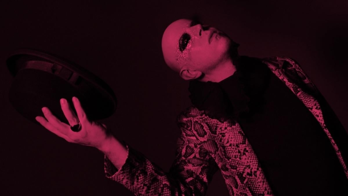 Johnny Monster dança em meio ao caos em ‘Futuro Perplexo’ | Mad Sound