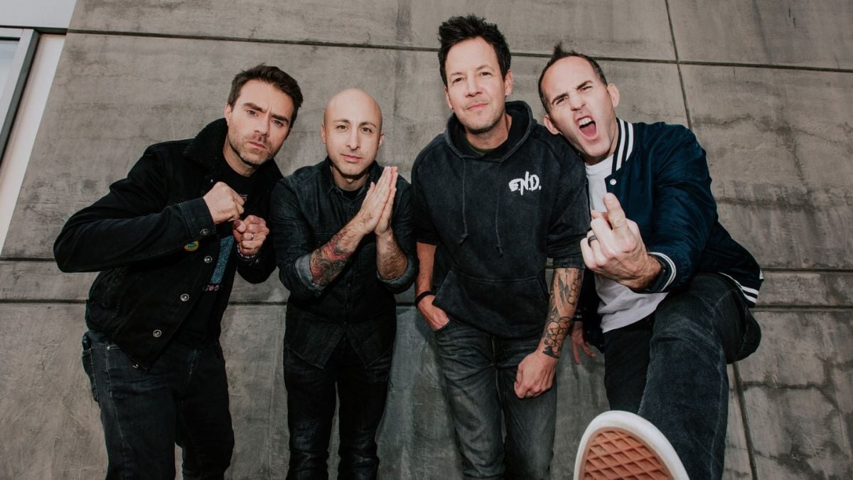 Simple Plan reforça sua identidade com o verdadeiro pop punk anos 2000 ...
