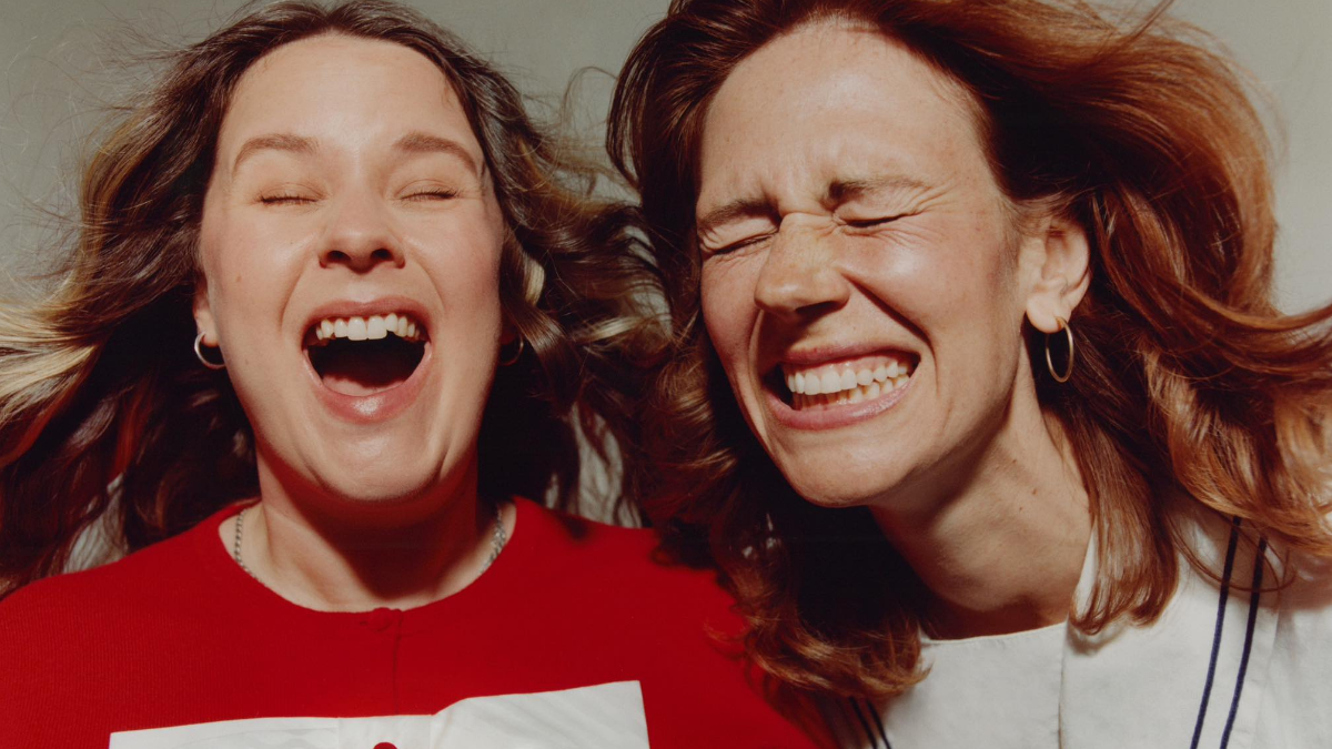 Descubra o indie pop cintilante e divertido de Dolores Forever | Mad Sound